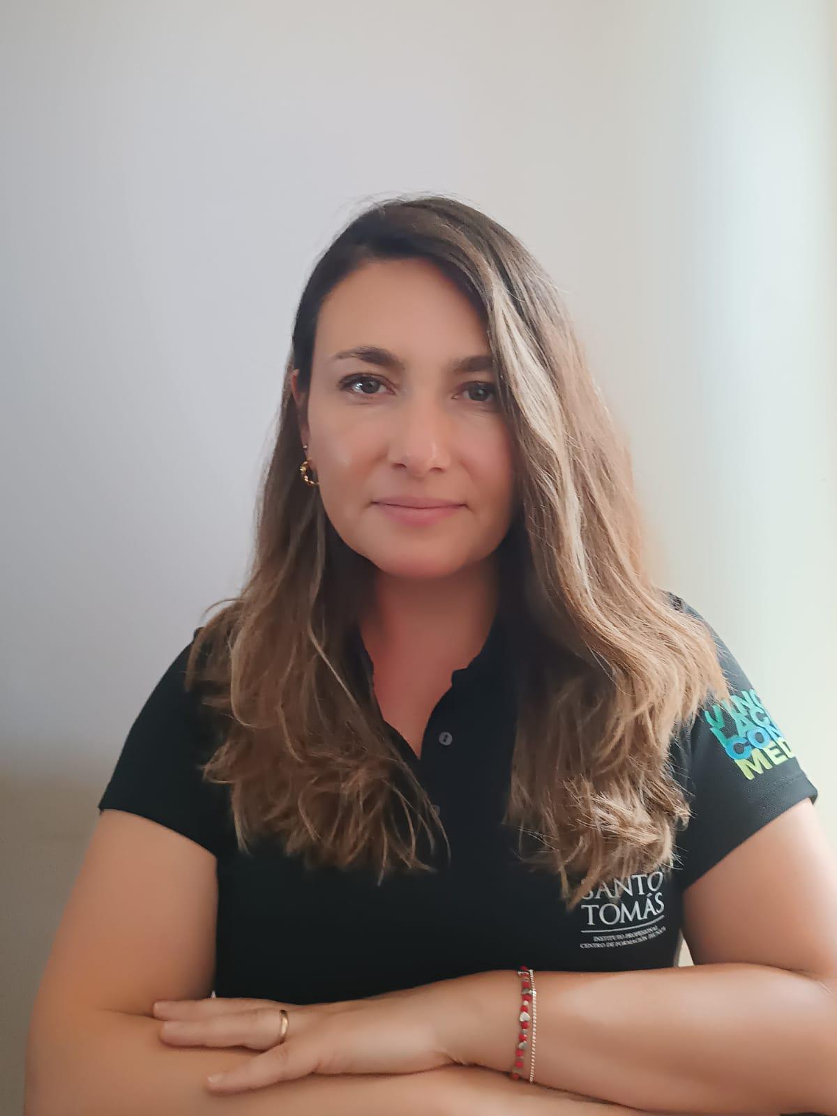 Francisca Neira - Instituto Profesional Santo Tomás